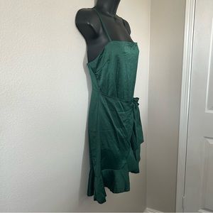 That’S So Fetch | Dresses | Thats So Fetch Grace Square Neck Ruffle Tie ...